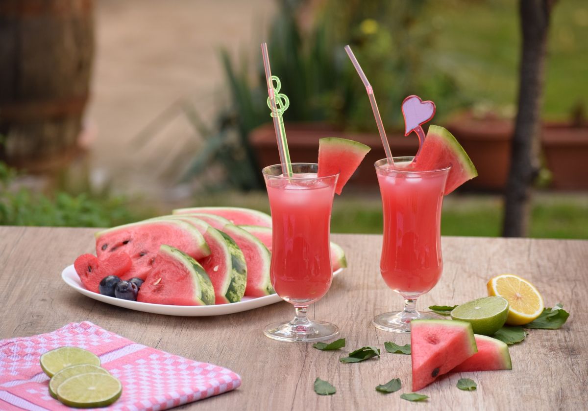 Food And Beverage Marketing 6 Steps To Dominate checklist Food And Beverage Marketing 6 Steps To Dominate checklist